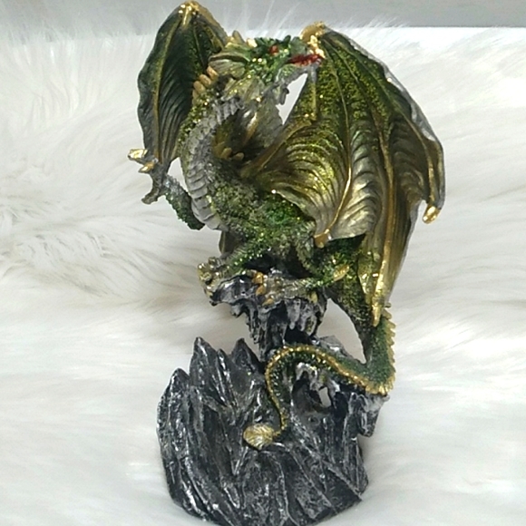 Source Unknown | Accents | Beautiful Dragon Stooped On A Rock Cliff ...